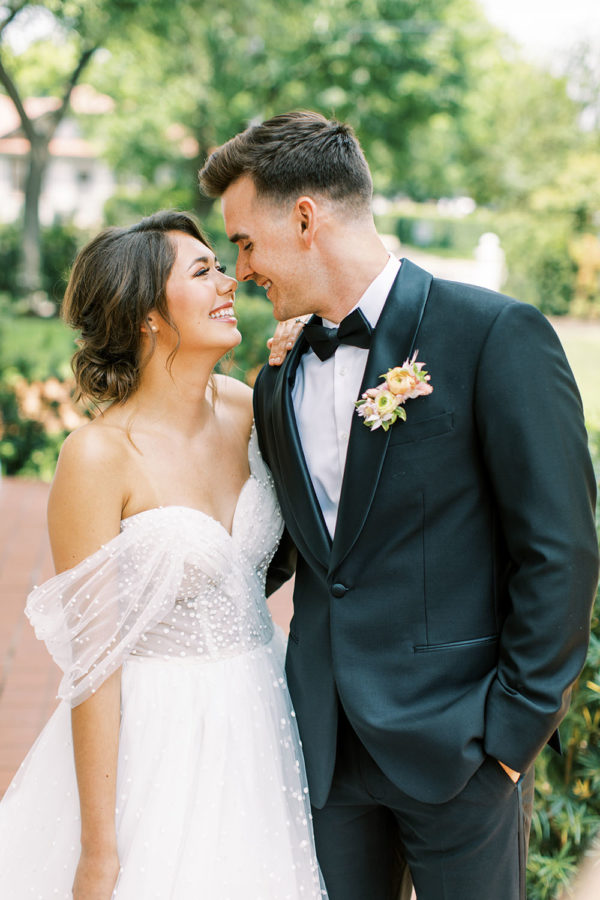 Microwedding Design Ideas For Spring and Fall Dates Impacted By COVID ...