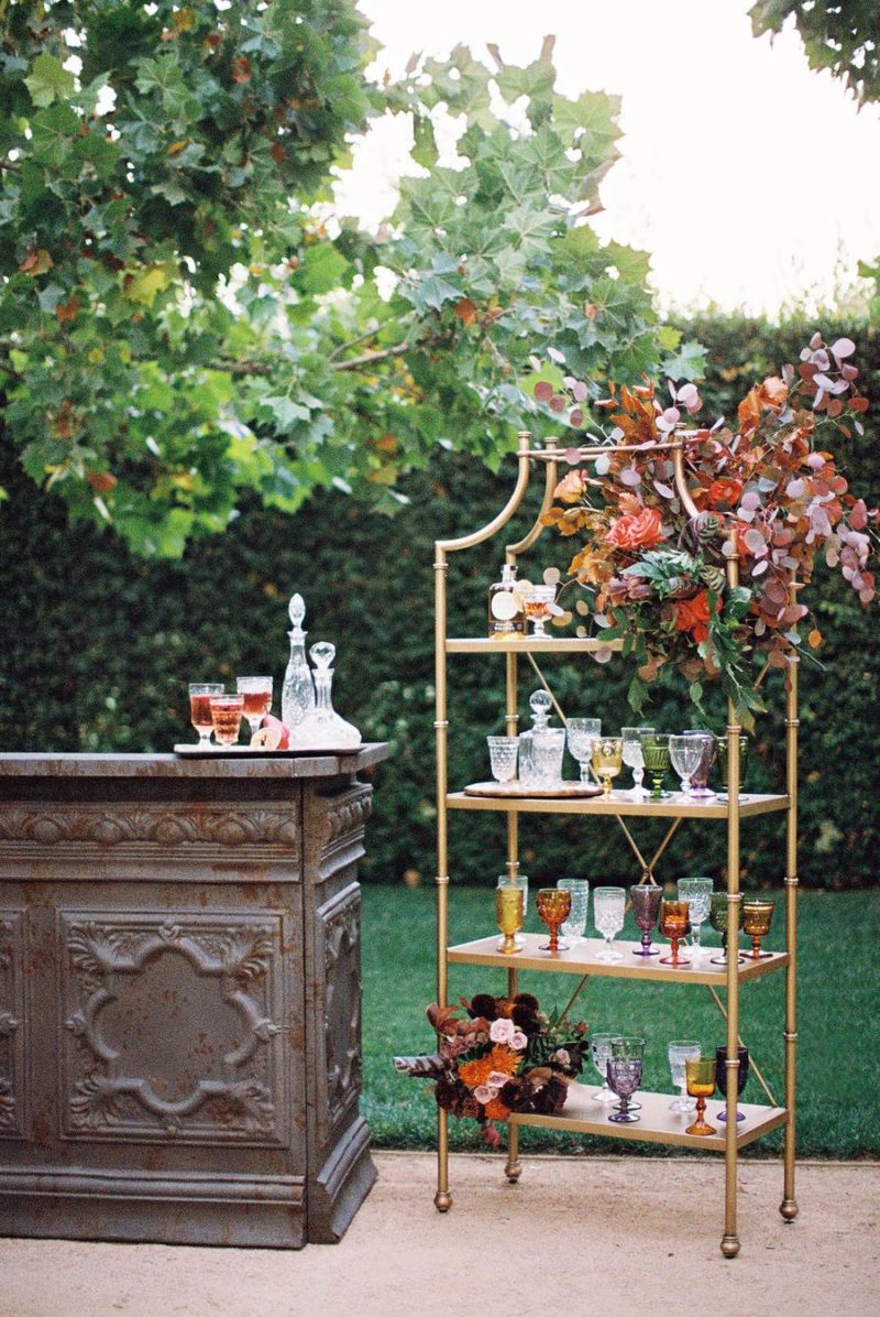 Creative Wedding Bar Ideas That Totally Nailed It ⋆ Ruffled