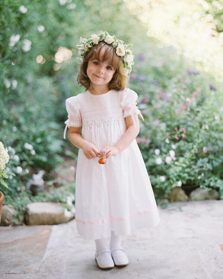 75 Times the Flower Girl Fashion Was Beyond Darling ⋆ Ruffled